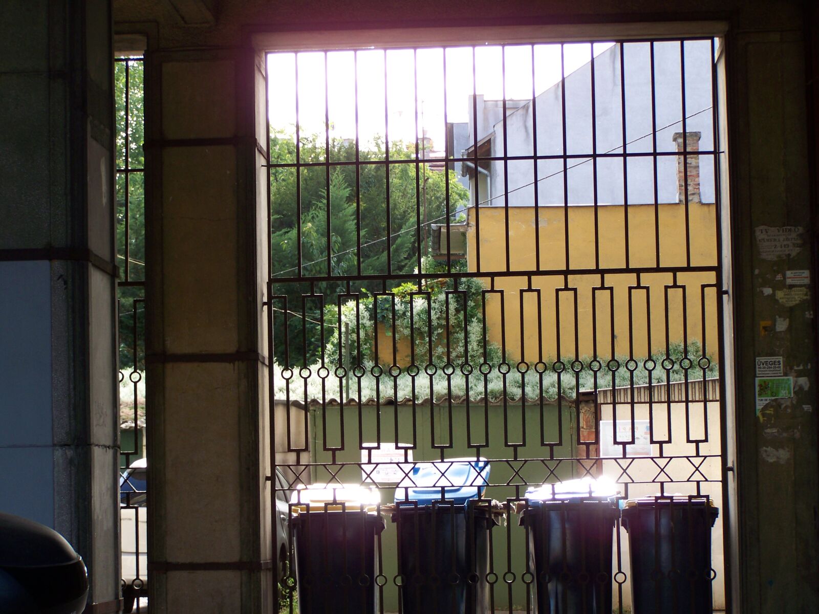 Kodak EASYSHARE ZD710 ZOOM DIGITAL CAMERA sample photo - AUjzFrnFzR ...