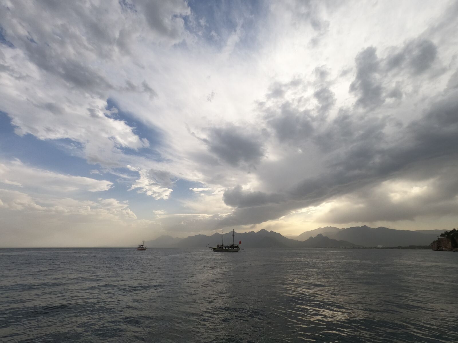 GoPro Hero8 Black sample photo - ZssPh2F6vB - ExploreCams