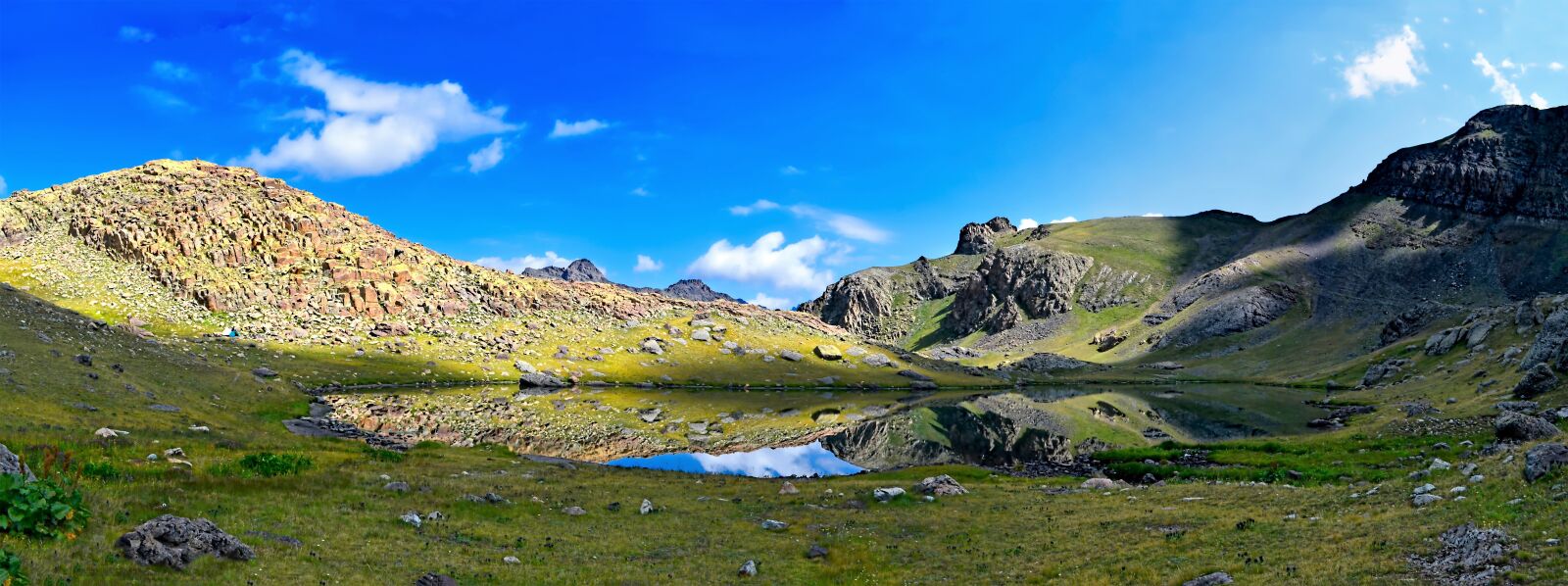 Nikon D5100 sample photo - iq3u2fvOen - ExploreCams