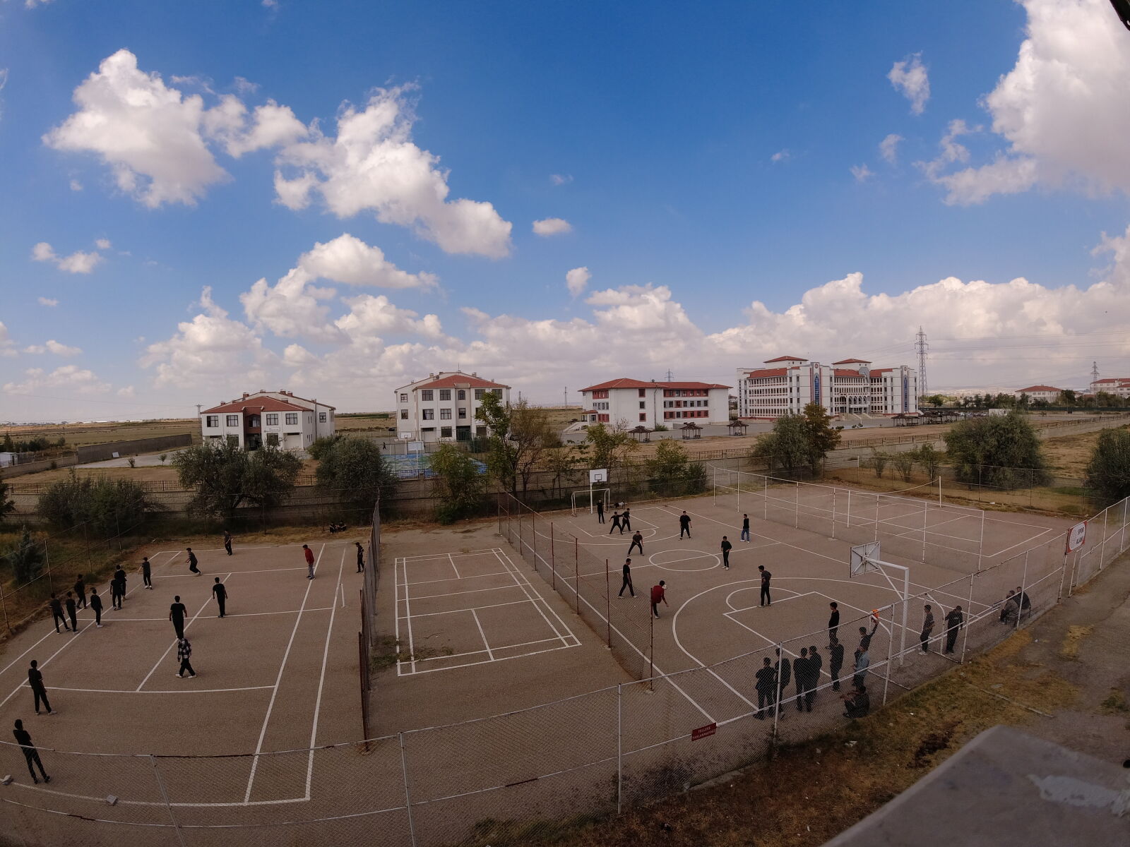 DJI OSMO ACTION sample photo - jCvBKMd3YZ - ExploreCams