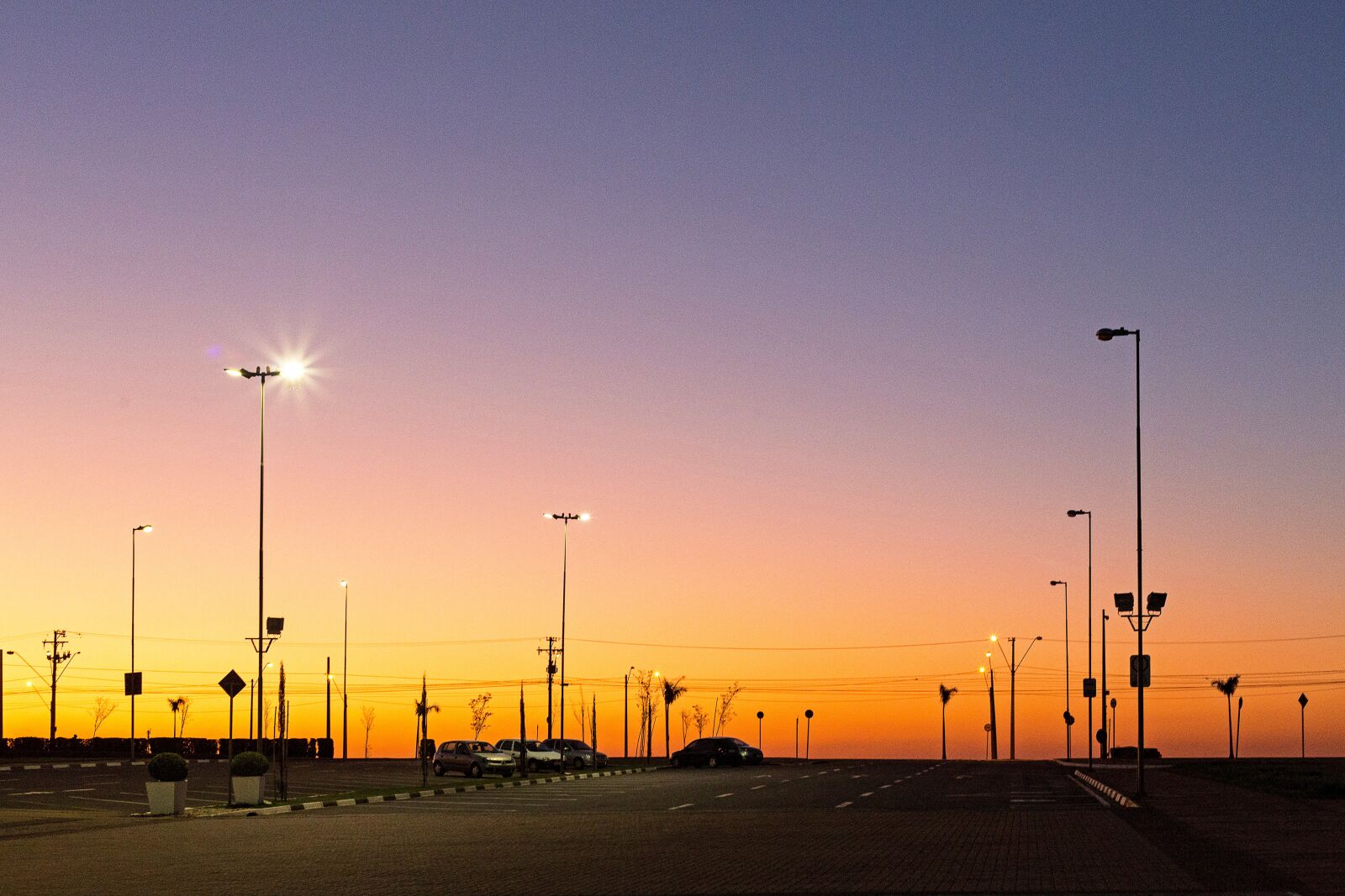 Canon EOS 5D Mark III sample photo - oJLRujE8UL - ExploreCams